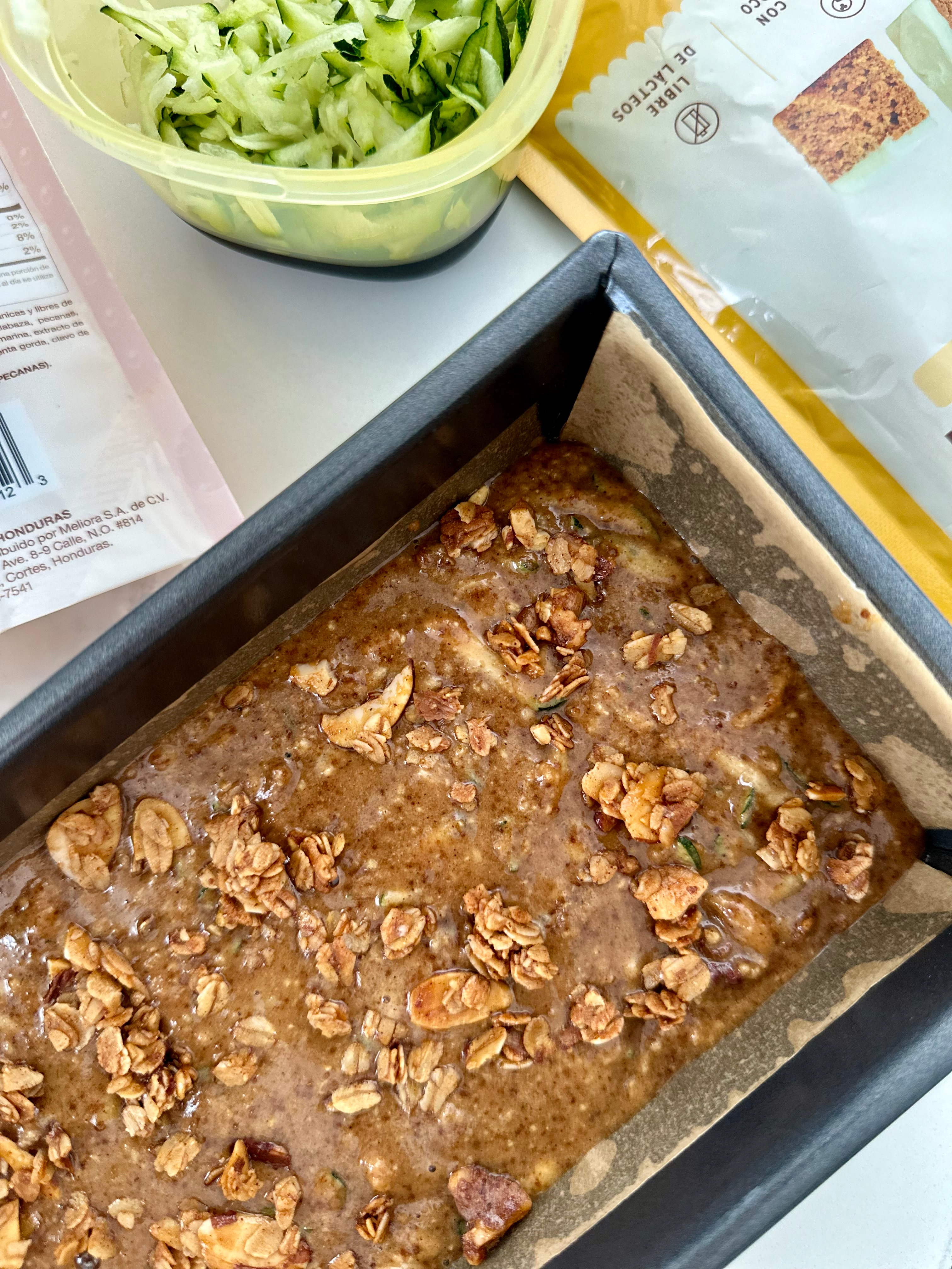 Pastel de zucchini y granola – Amasana